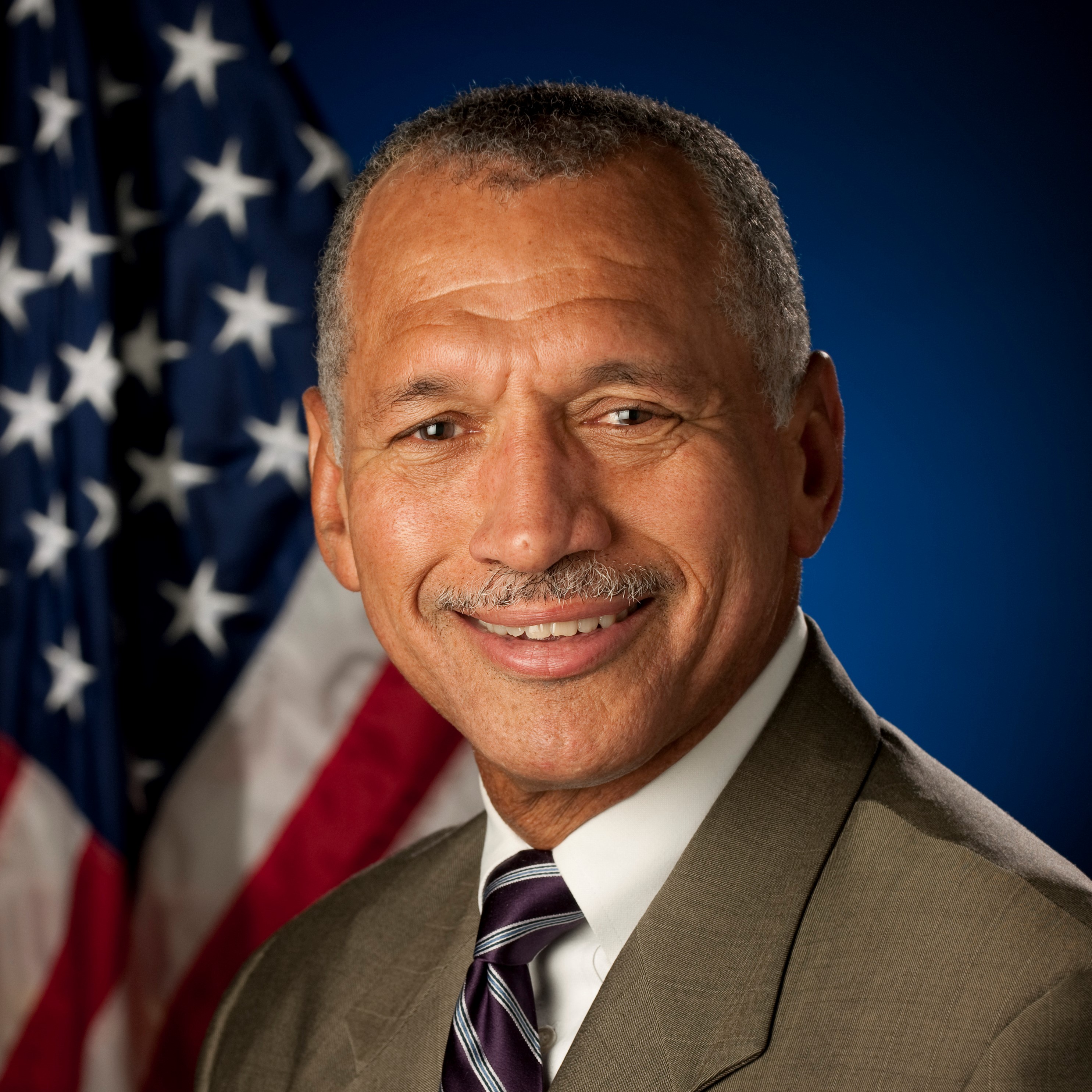 Maj. Gen. Charles F. Bolden (USMC, Ret.) | National Women's History Museum